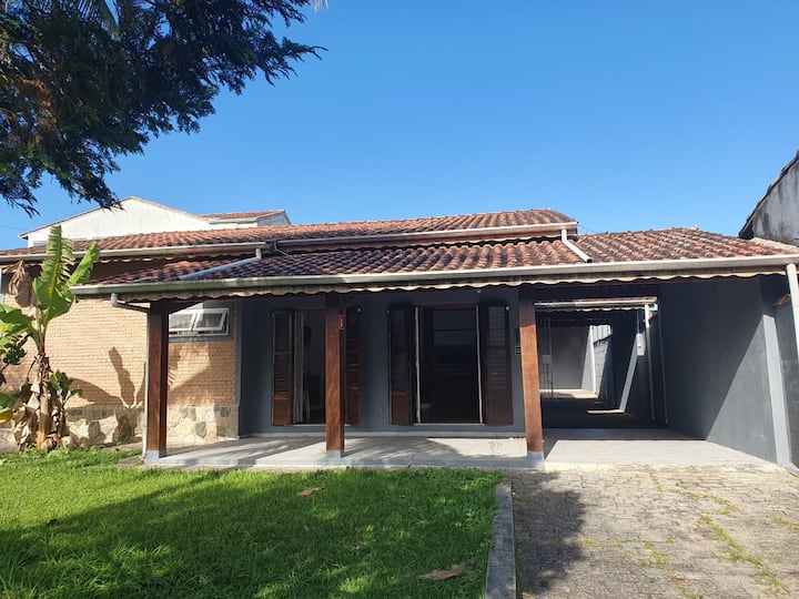 Manacá - Casa Confortável Na Praia Grande - Ubatuba