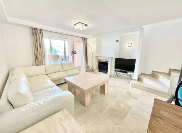 Luxury Royal Cabopino Golf House In Marbella - Marbella
