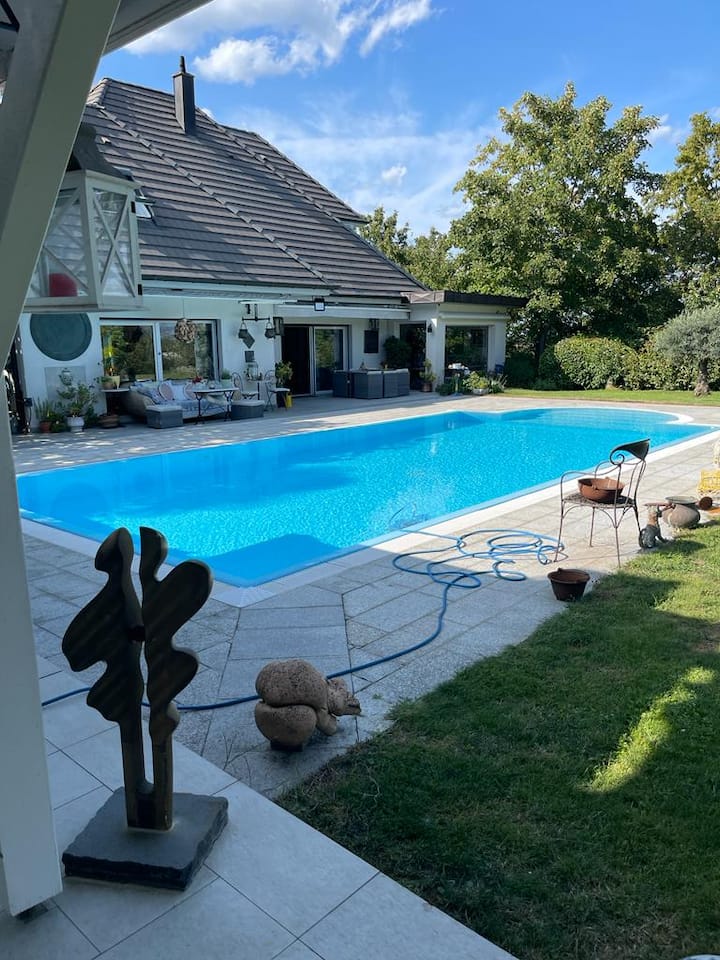 Oasis Villa With Pool & Garden - Rixheim