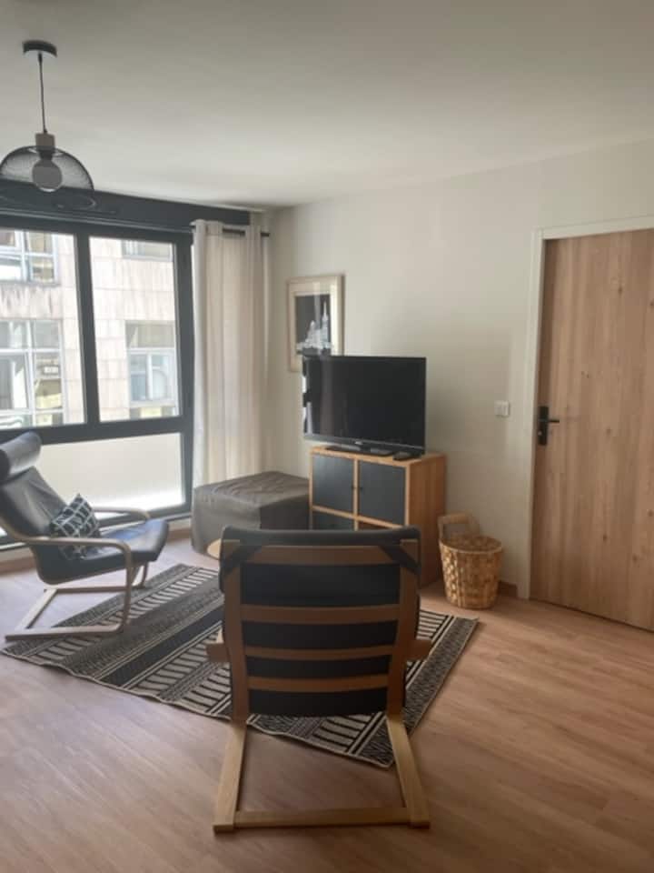 T2 Climatisé, Proche Joliette, Métro M2 à 3mn - Marseille