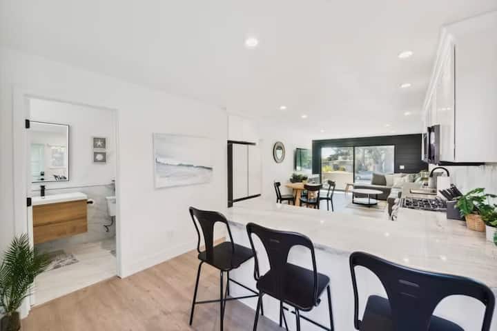 Guest-favorite Bright Modern Pb Getaway! - San Diego, CA