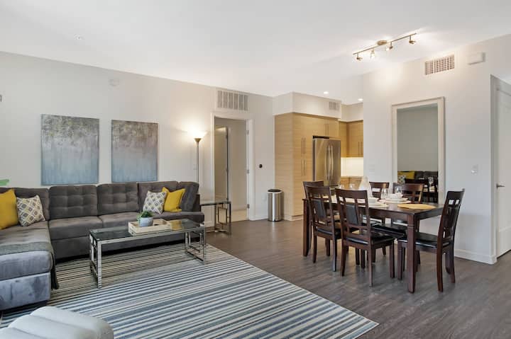 Upscale 3br In Exclusive Build. - 柏本克