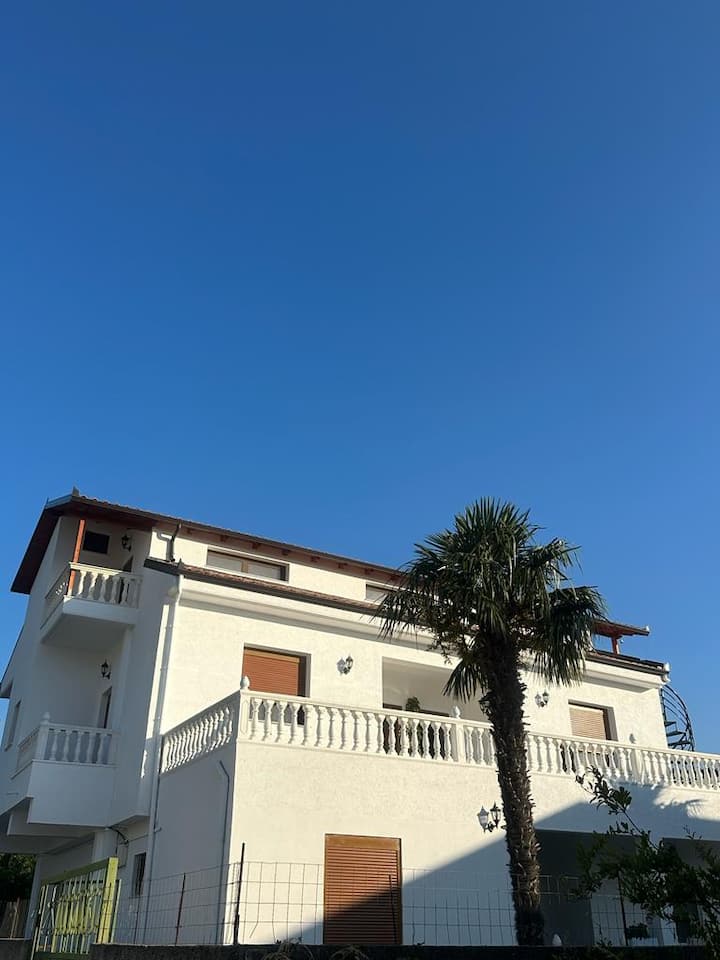 Lume Apartaments - Orikum