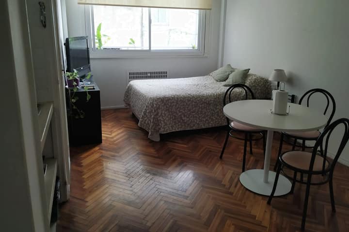 Mono Ambiente En Recoleta - Buenos Aires