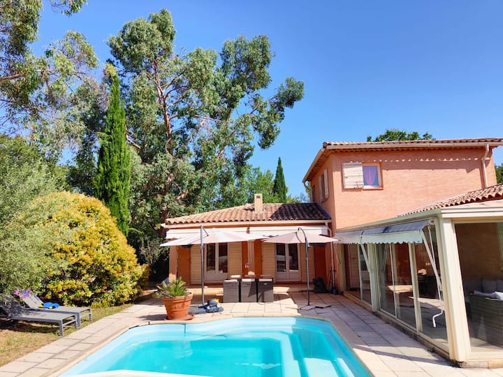 Belle Villa Avec Piscine Au Cœur De La Provence - Nans-les-Pins