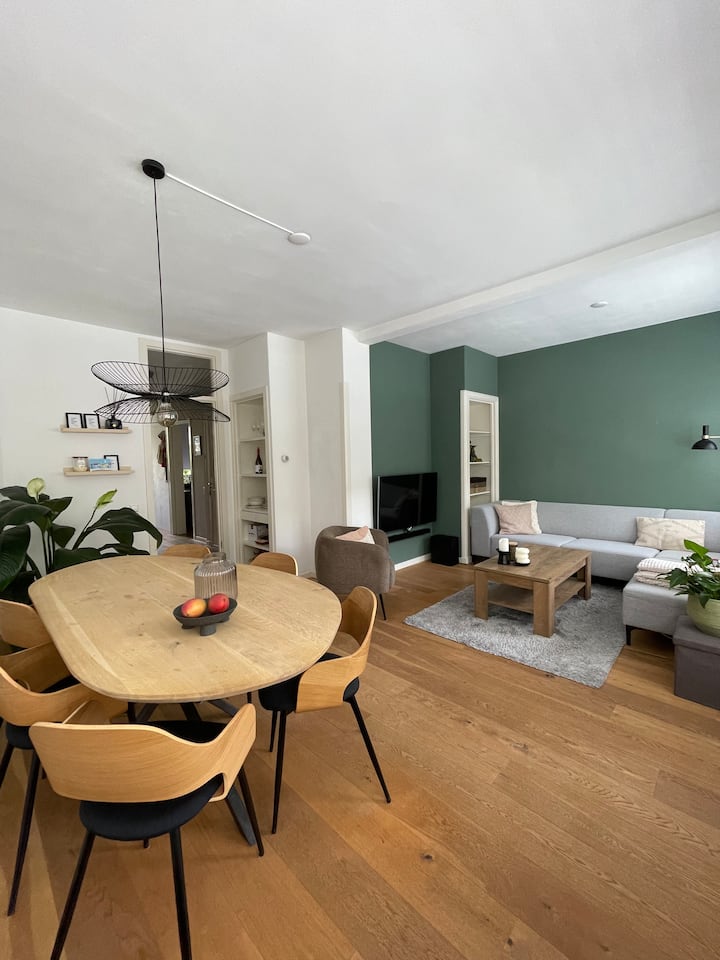 Modern And Cozy Apartment - Amsterdam