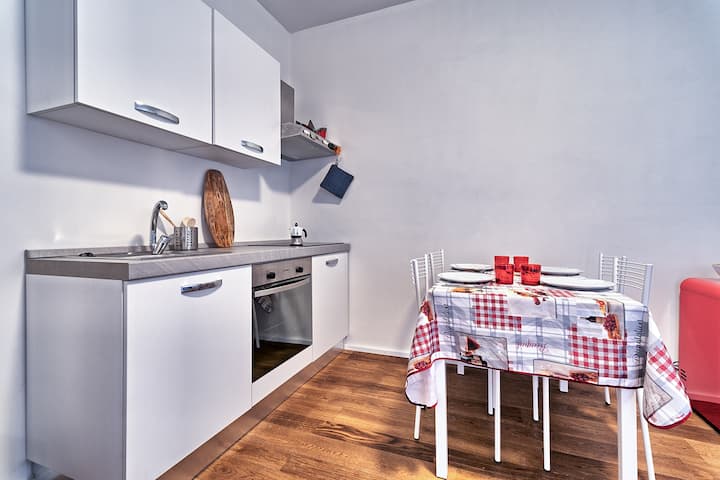 A 50 Metri Dal Lago | Free Wi-fi - Colico