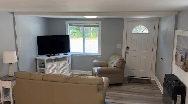 Cozy Cottage - Yarmouth Port, MA