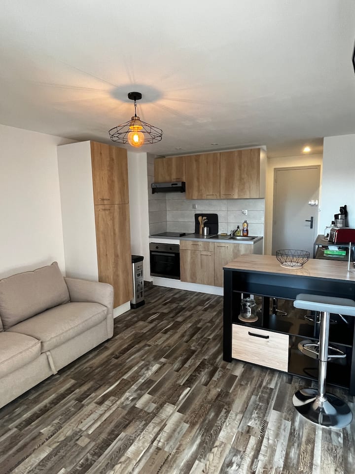 Apt-4 Pers-parking Privé, Clim, 3min Plage Et Port - Marseillan