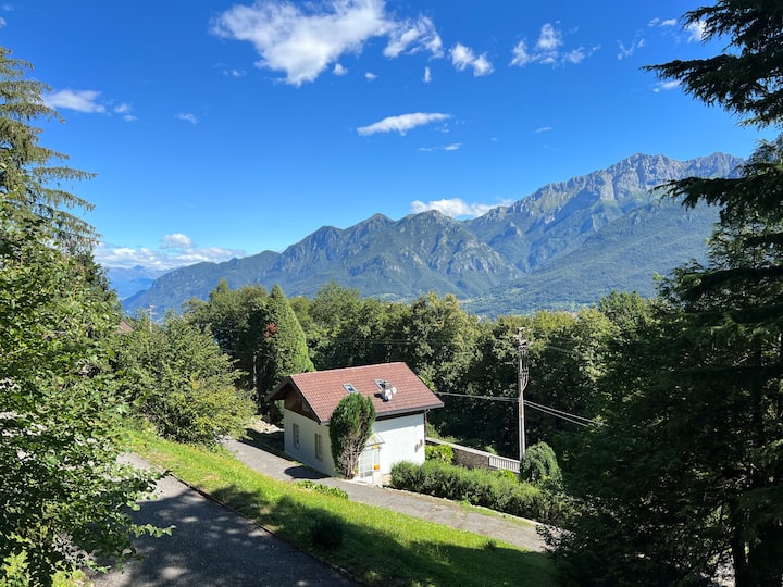 Lake Como, Beautiful Cottage With Garden - Lasnigo