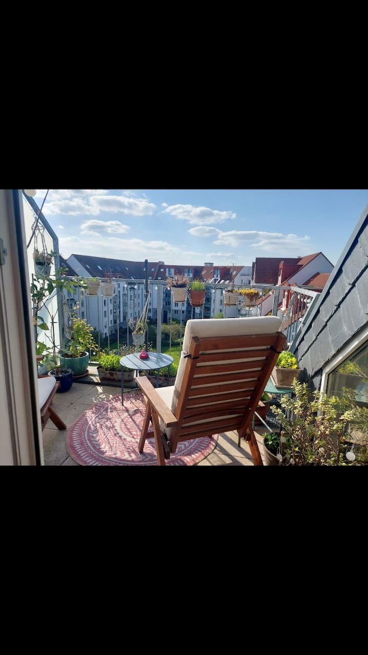 Dachgeschosswohnung Mit Ausblick - Ehrenfeld - Colonia