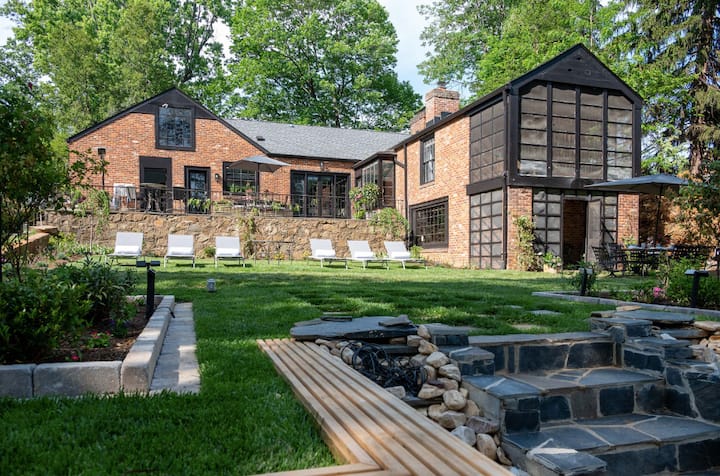 Luxury 3-bedroom House At Uva - Outdoor Fireplace - Charlottesville, VA