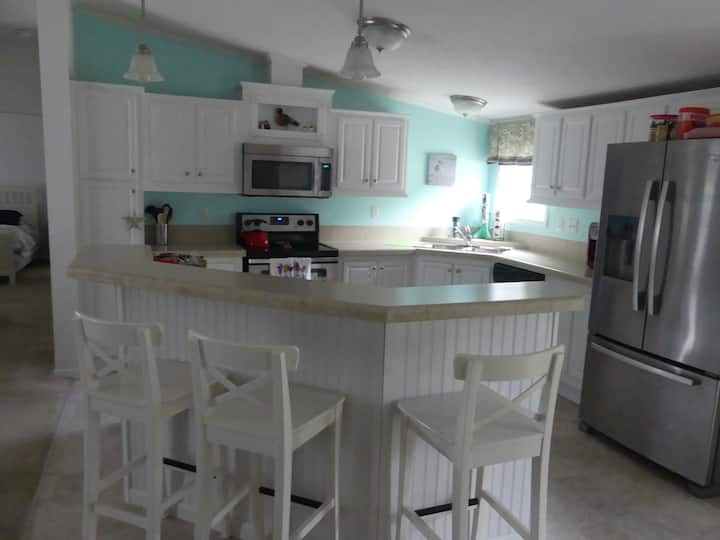 Charming And Fun Three Bedroom Near 7 Springs - Donegal, PA