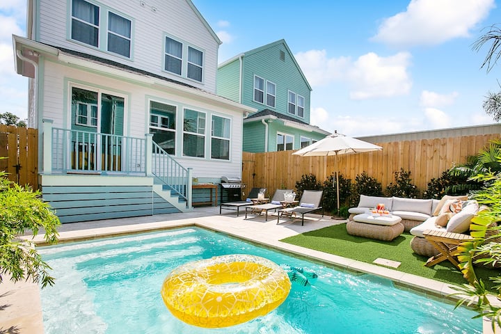Trendy Oasis With Heated Pool, Grill - Near Fq - New Orleans, LA
