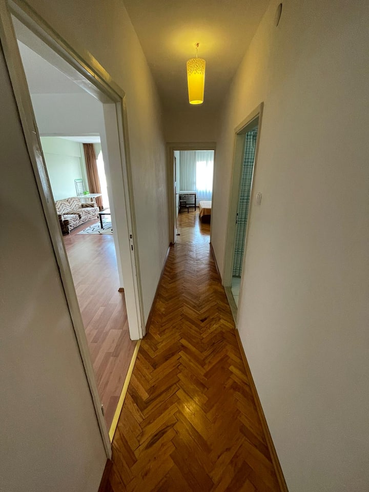 Günlük-sezonluk Eşyalı Denize Sıfır Ev Sarımsaklı - Ayvalık