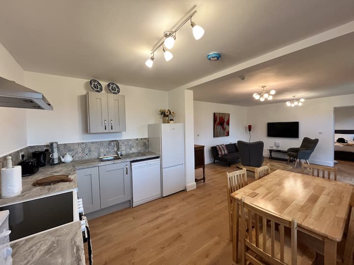Slanemore Apartments - Apt 2 - Mullingar