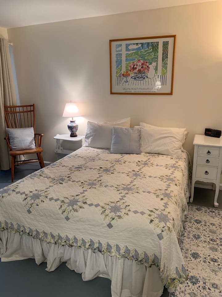 Total Privacy In Springs. - Springs, NY