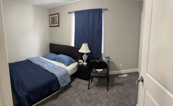 Place Like Home - Belleville, Ontàrio, Canadà