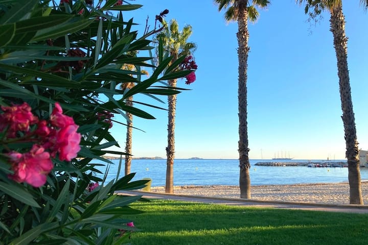 T2 Panorama Vue Mer Gare&plage à Pied Parking Clim - Bandol