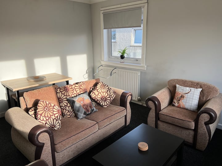 The Heilan' Coo Apartment - Macaulay Letting - Helensburgh