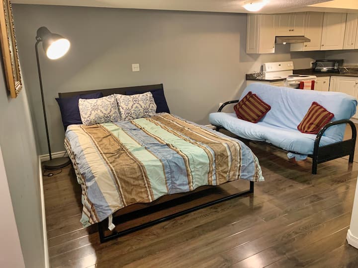 Cozy Basement Studio Apartment - Brampton