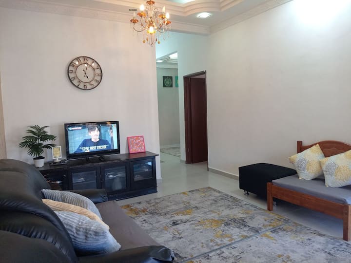 Kak Lah Guest House With Wi-fi - Sepang