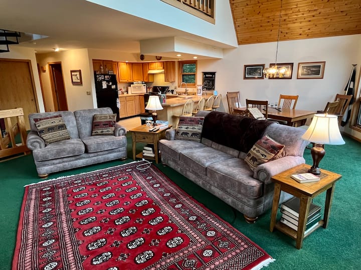 Two Private Floors In Secluded Home - Wisconsin