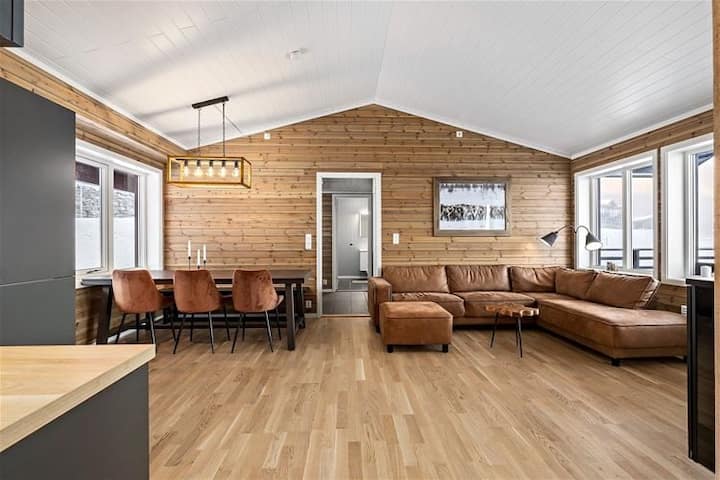Cozy Apartment Cabin In Voss- New Build Area - Vossevangen