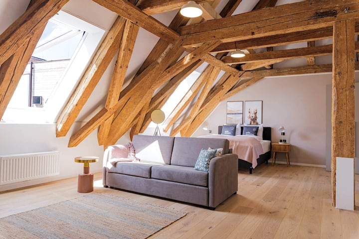 Limehome Dachau Konrad-adenauer-str|suite+sofa Bed - Dachau