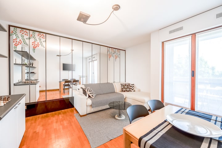 Silent Home + Terrace + Free Street Parking - Assago