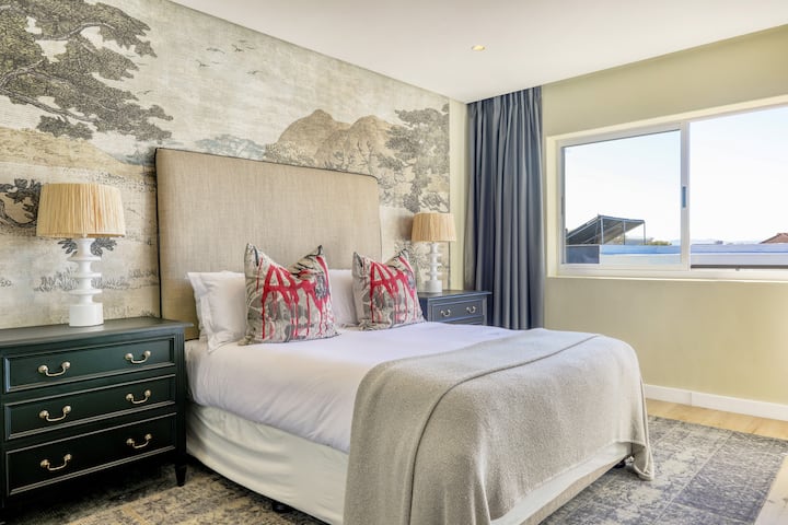 Backup-powered Trendy Promenade Retreat - Kapstadt