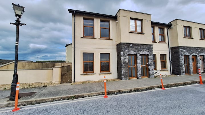 Seafront Beach Apartment - Sligo