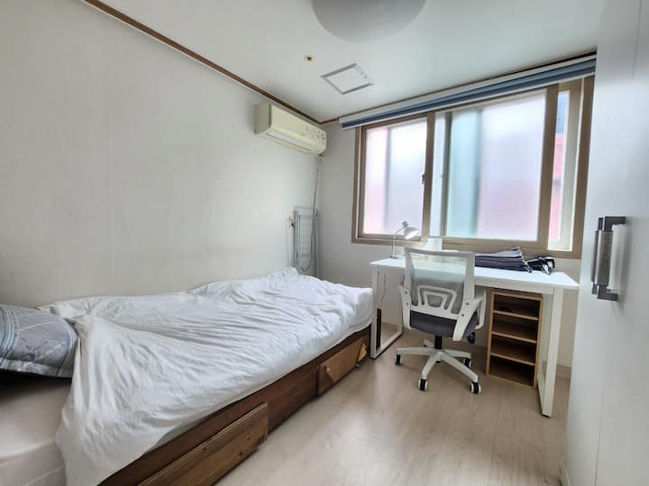 #30 Small Cozy Room - Incheon