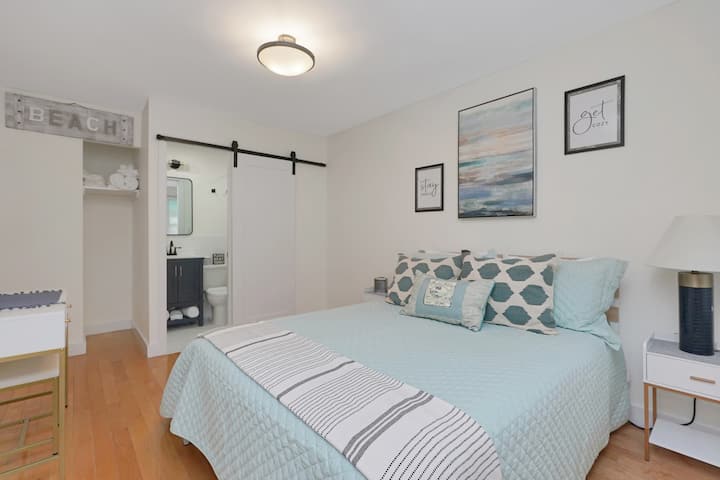 Blue Horizon Private Bedroom+bathroom - New York City
