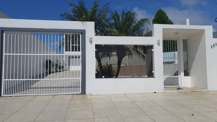 Casa Torres Piscina Com Aquecimento Solar - Torres