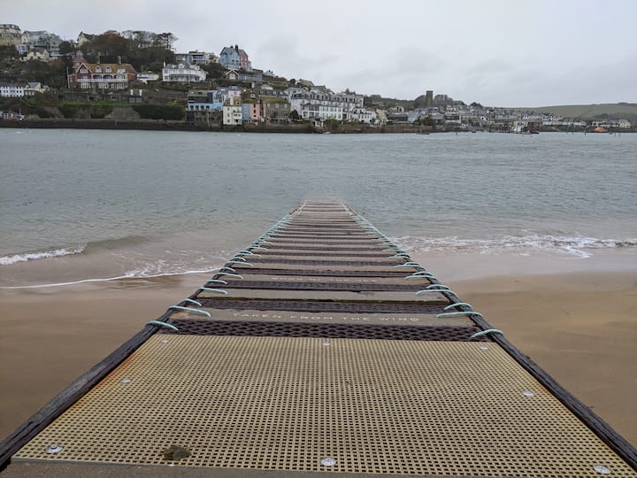 Sea And Moors: Ladies Only Room In Modbury - Kingsbridge