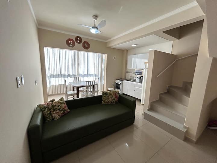 Je12. Apartamento 1 Dormitório - Bombinhas