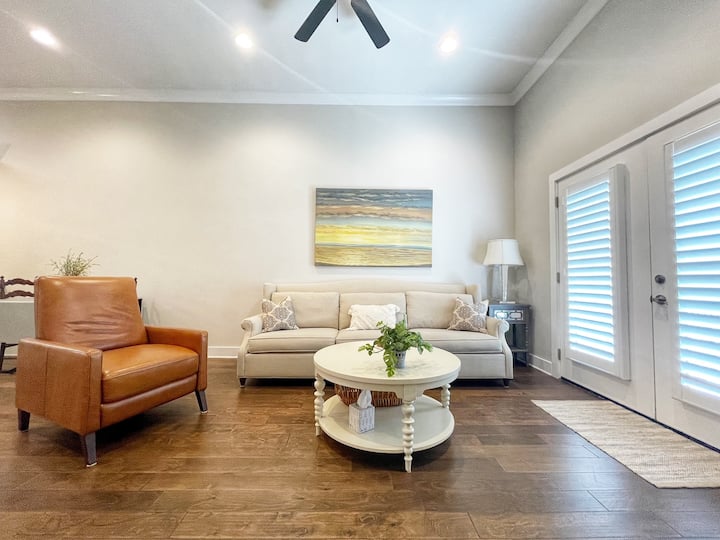 Downtown Condo - Tuscaloosa, AL