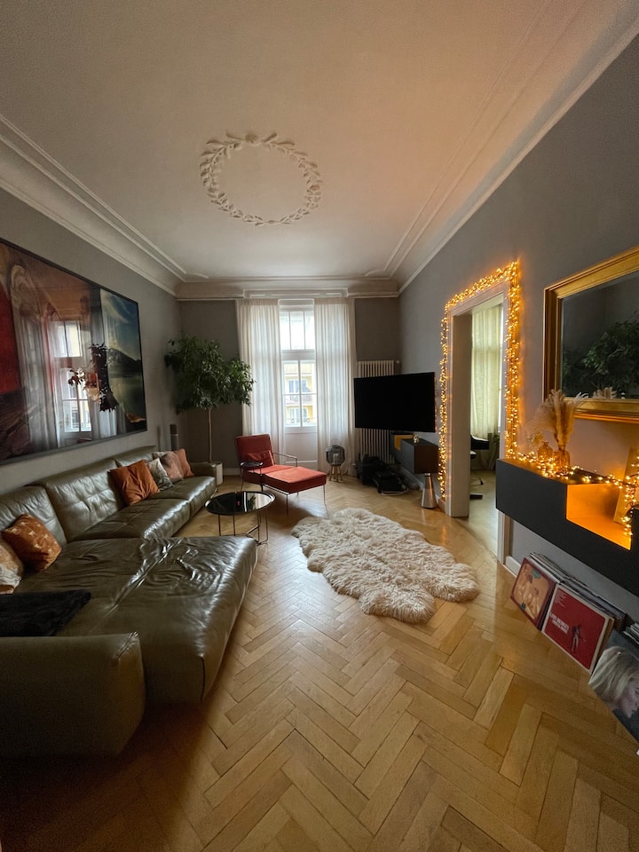Traumhafte 4-zimmeraltbauwohnung - Munich