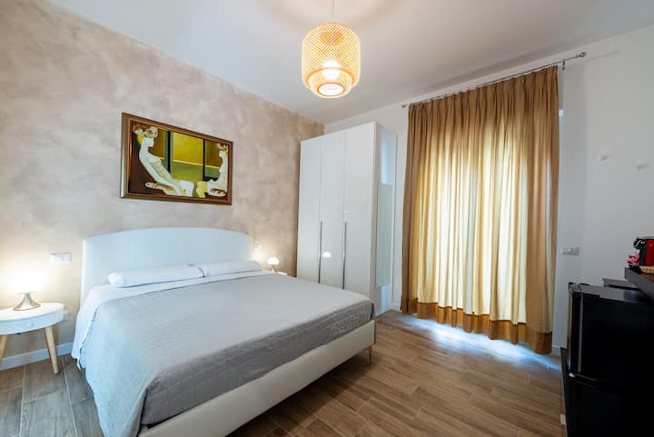 Ampia Camera Matr. Con Bagno Pvt E Ingresso Indip - Perugia