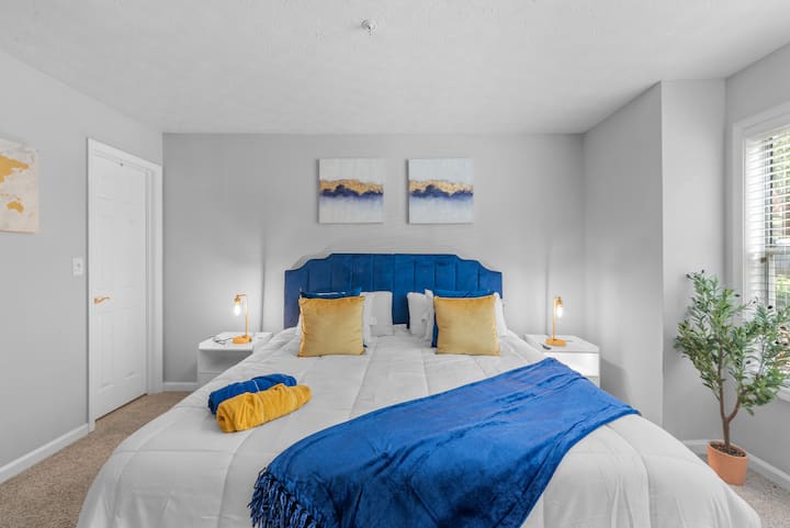 Modern 2bd Sapphire Sanctuary W/king Bed Nr Braves - Smyrna, GA