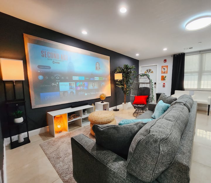 Moon | 3 King Beds | 2 Free Driveway Parking - Philadelphia