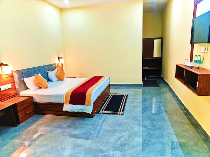 River Facing Room|divyam - Barkot