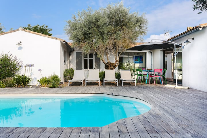 Villa De Vacances Avec Piscine - La Flotte