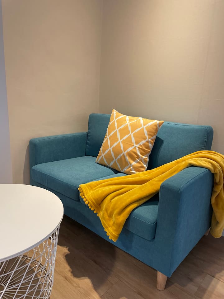 Bright Modern Single Room3 (Female Only) - 首爾