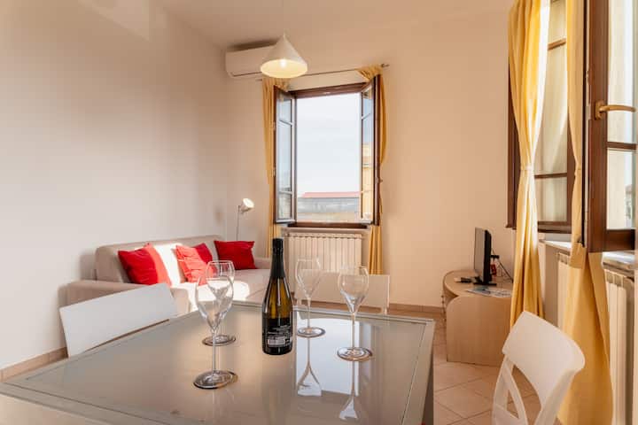 Appartamento Alma - By The Walls + Parking - Lucca