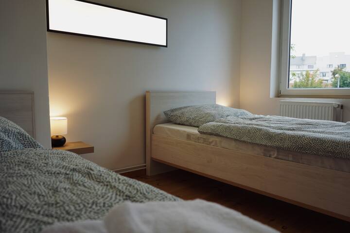 Unique: 5 Bedroom | 2 Bathroom | Kitchen | Central - Bremerhaven