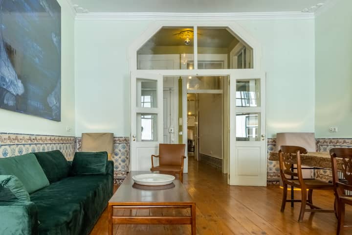 Large Flat Near The Cathedral - Alfama