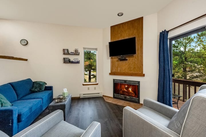 Boone Mountain Getaway | Walk To Lift, Mtn View - Angel Fire, NM
