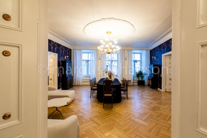 King Apt+spacious+4br+sauna+main Square Old Town - Tallinn